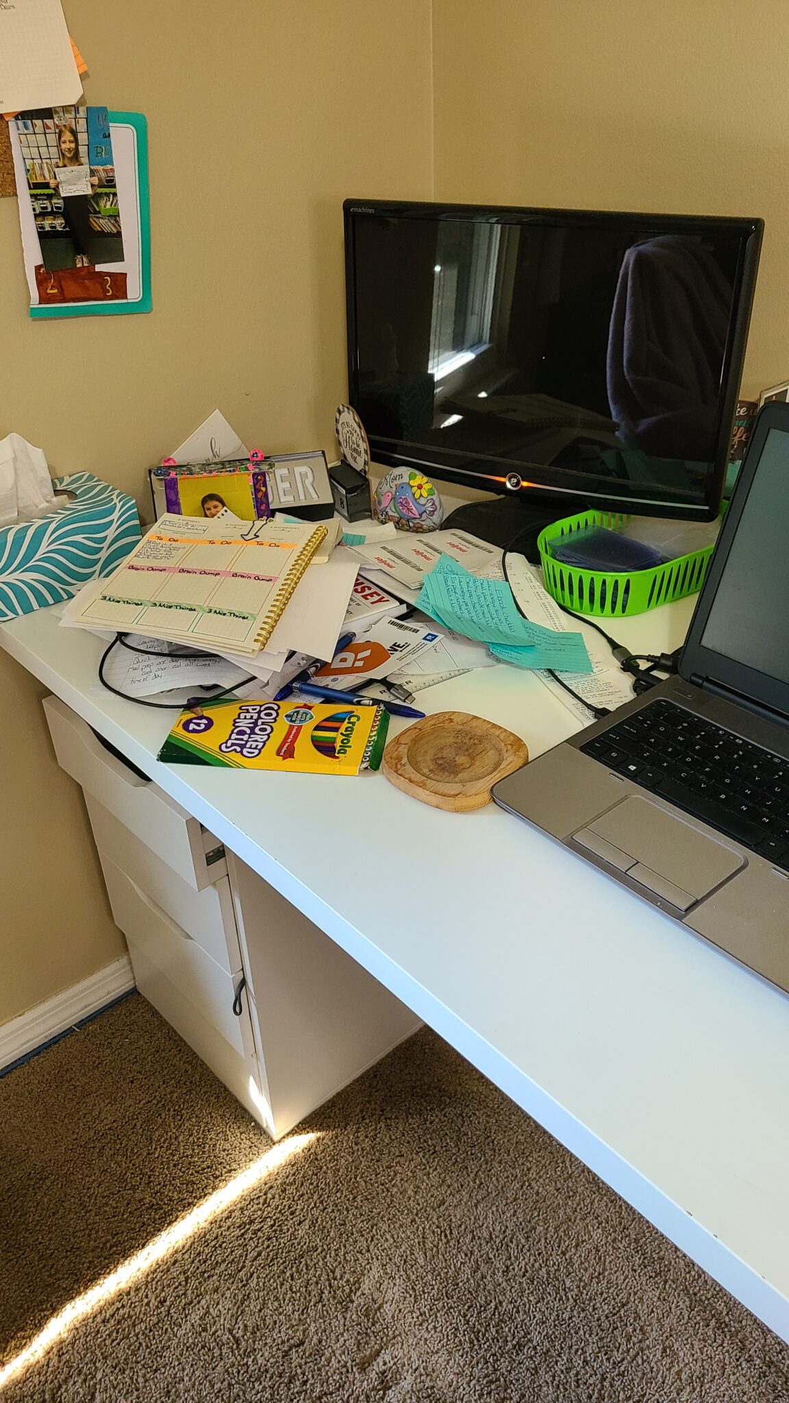 ADHD Desk Organization (My Top Tips) - organizewithadhd.com